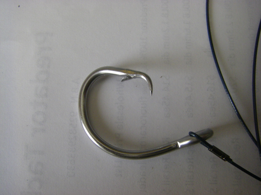 castable shark rig 1.5 mtr 120kg with 16/0 s/s circle hook